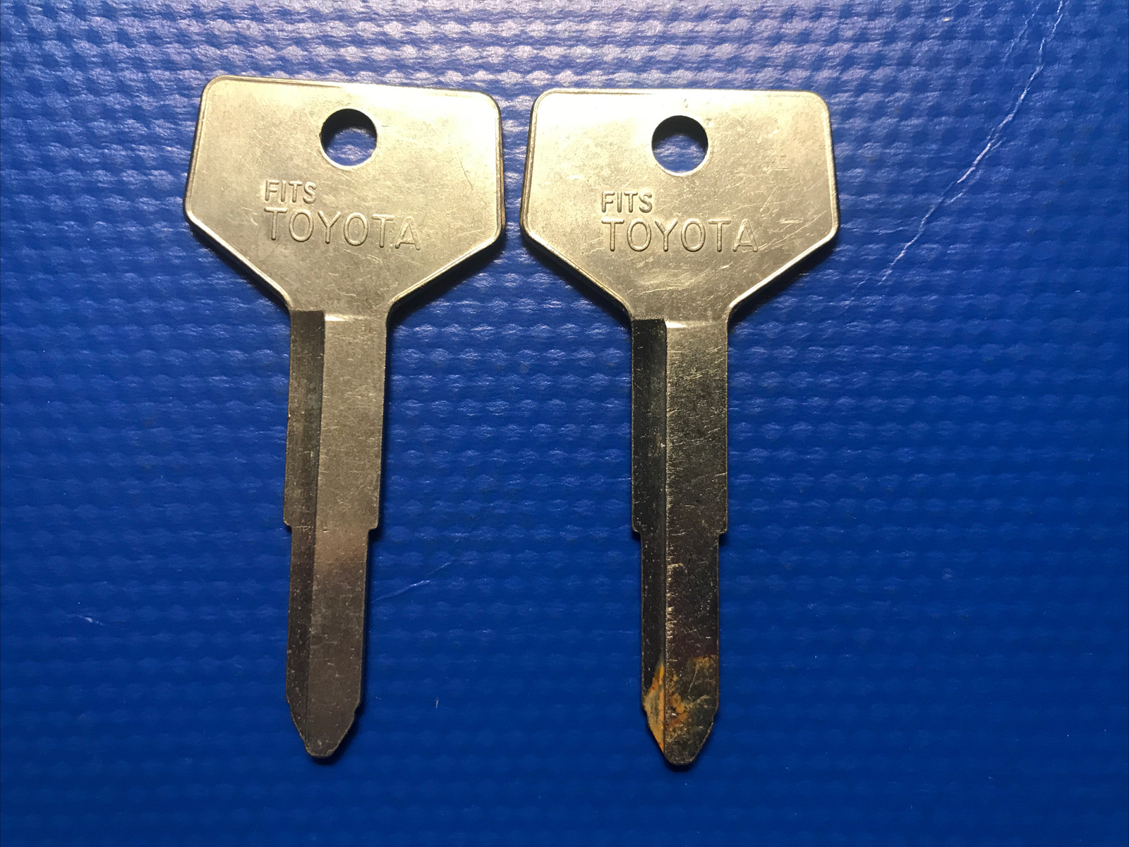 Taylor key blanks x137 fits Toyota Set of 2 keys | eBay