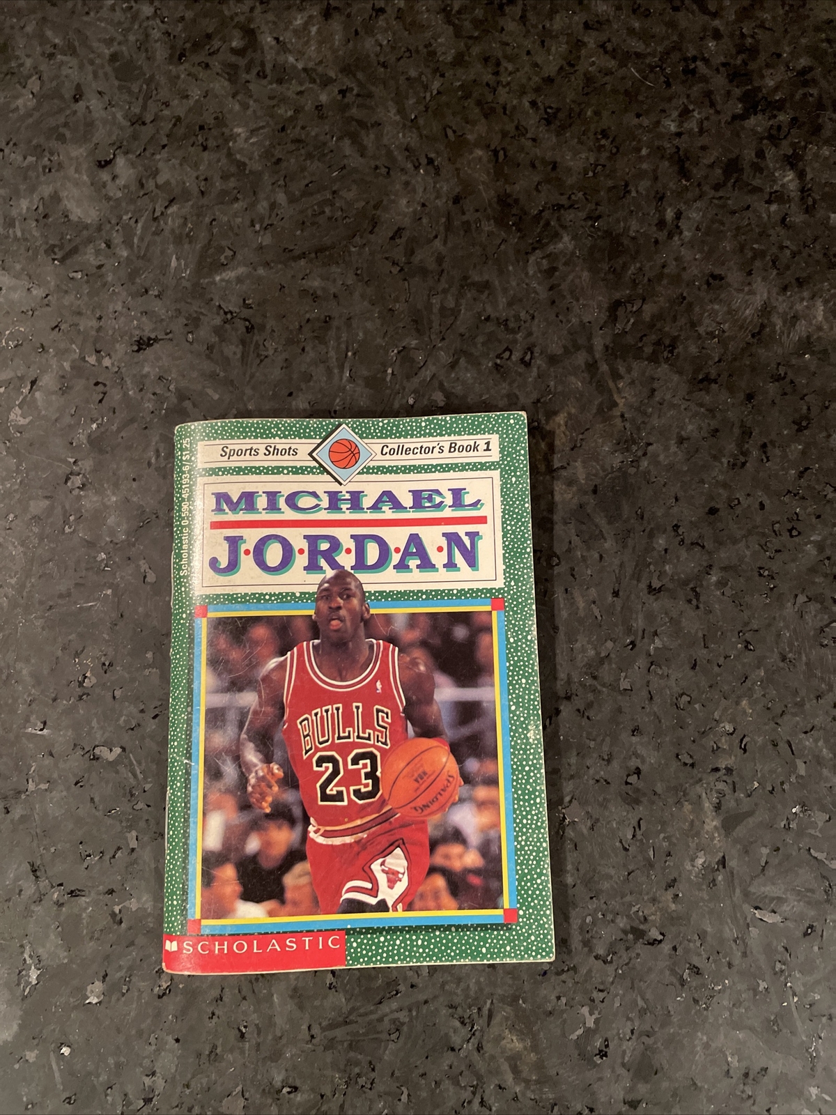 Sports Shots NBA Collector's Book #1 Scholastic -- Michael Jordan ...