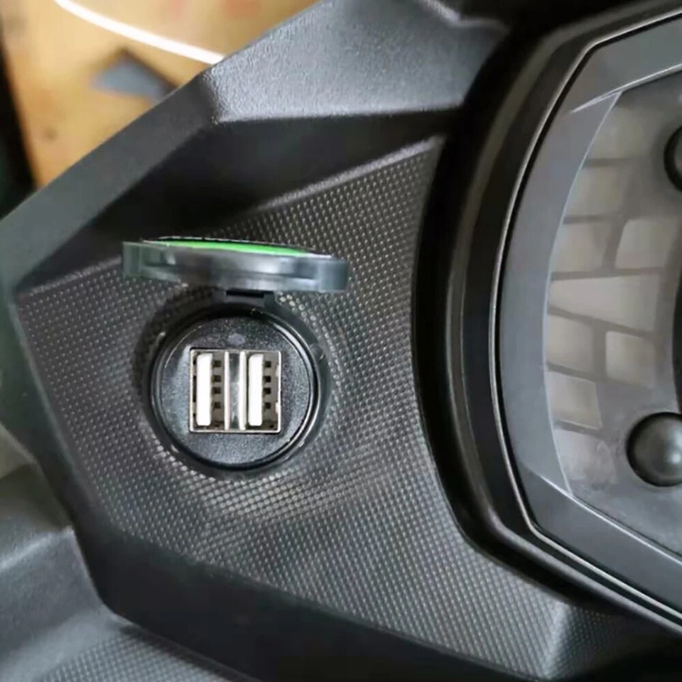 For Kawasaki VERSYS X300 12V 30A Dual USB Digital Display Charger ...