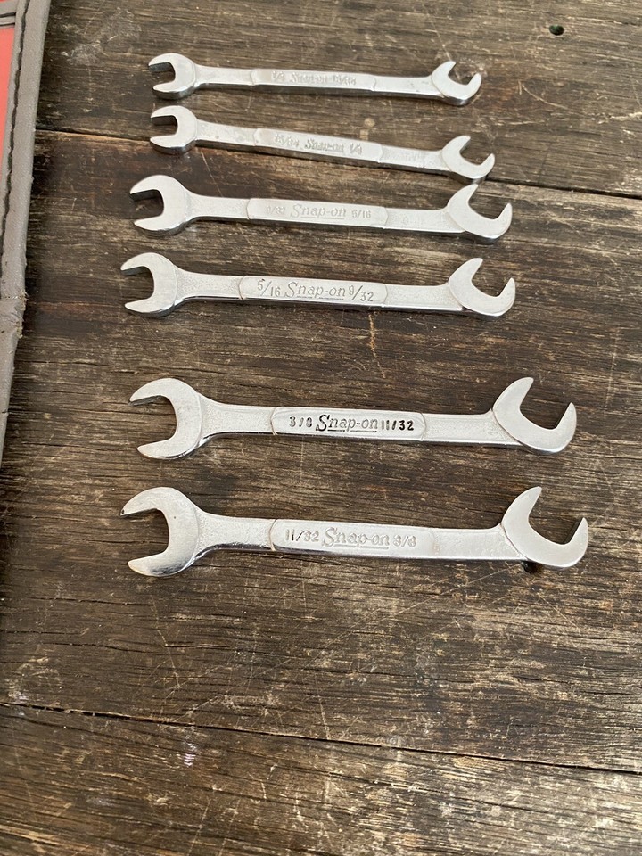 Vintage Snap-On 2011B-IT-K Ignition Tune-Up Kit Set w/ C-111B Kit Bag ...