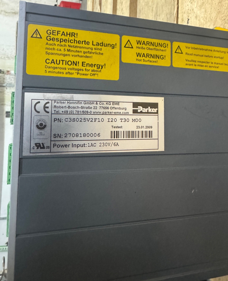 Parker COMPAX 3 AC Servo Drive - S025V2F12I10T10M00 | eBay