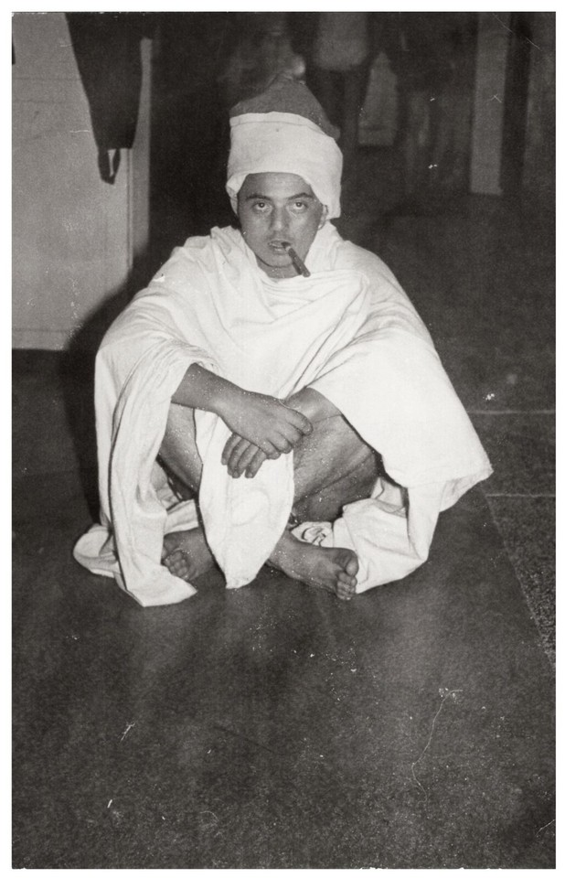 WEIRD ODD BIZARRE FUN vintage gay int photo masquarade young guy ...