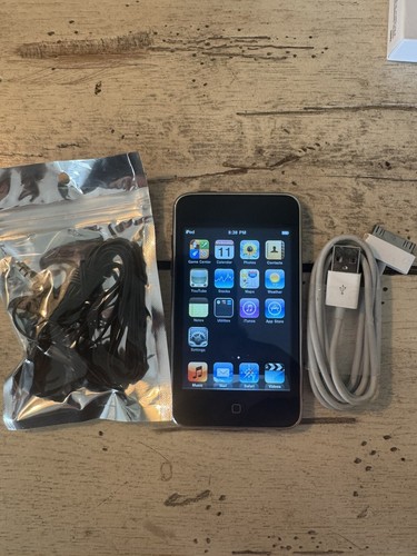 Apple iPod Touch 2nd Generation BLACK 8GB GRADE A USED BUNDLE ...
