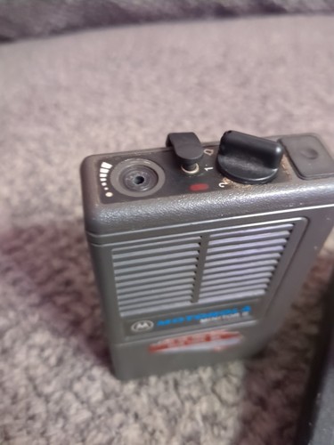 MOTOROLA MINITOR II 46.0600 VHF w/ BATTERY CHARGER NLN3823A/NLN3824A ...