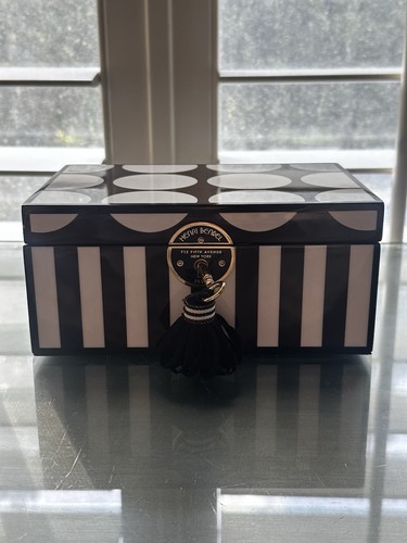 Henri Bendel Jewlery Box With Lock And Key | eBay