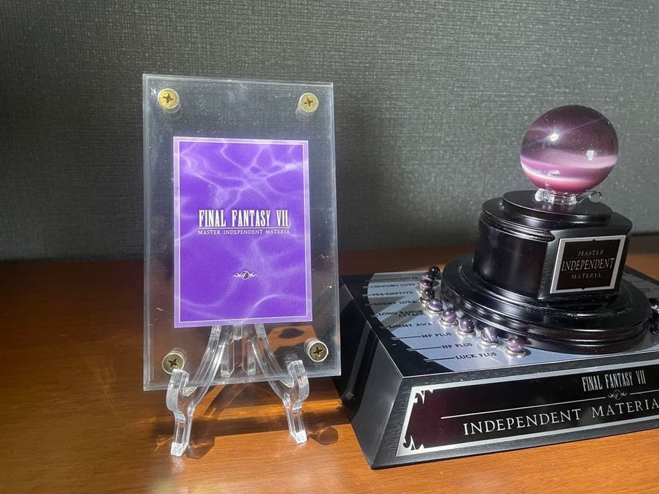Square Enix Final Fantasy VII Independent Materia Collection Holy FF7 ...