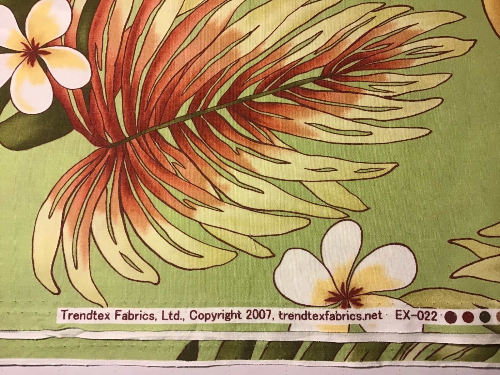 Trendtex Fabric Plumeria Tropical Hawaiian Print 2007 Approx 2.5 yards ...