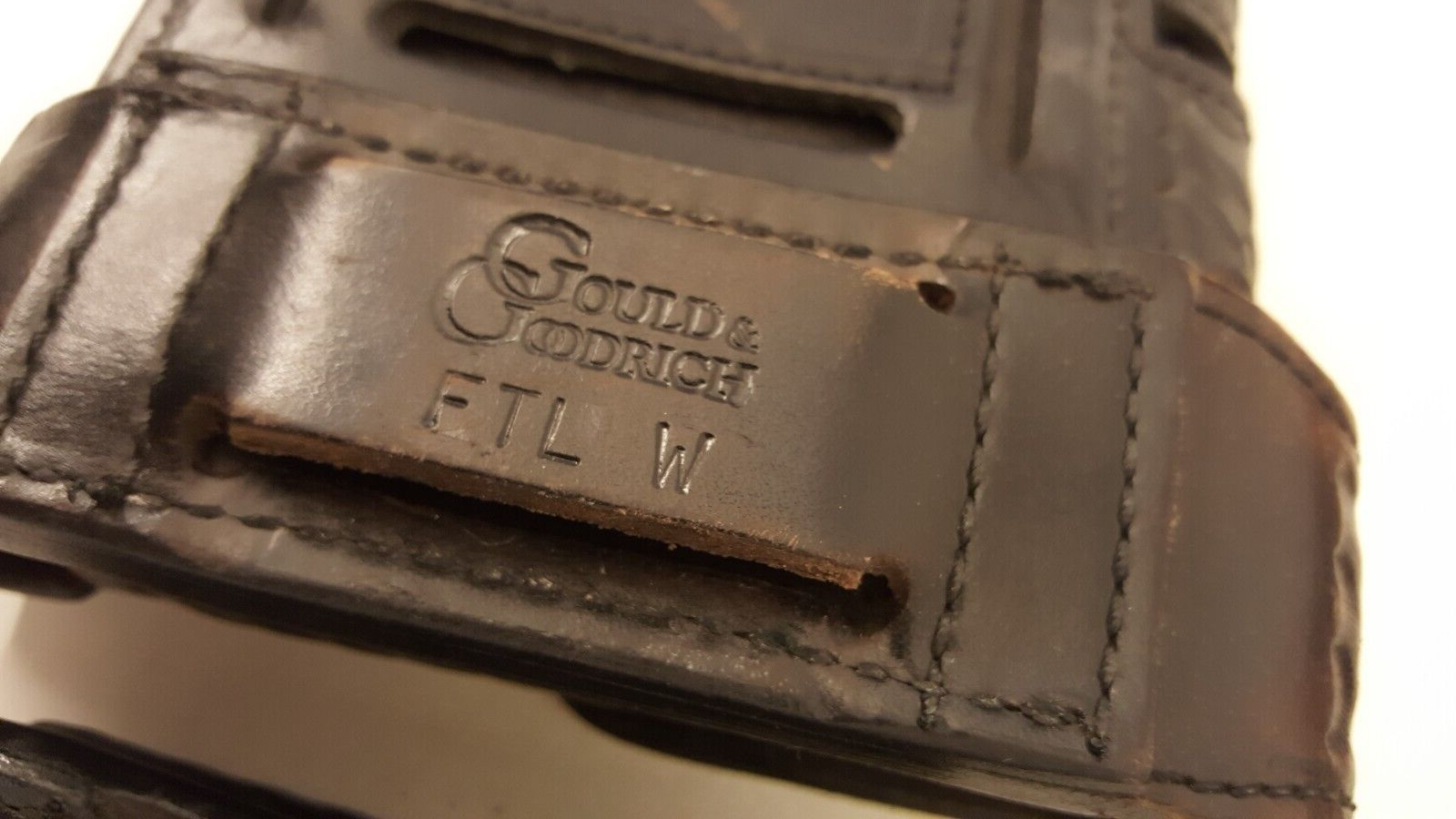 9 pc lot of Gould Goodrich leather holders dual mag handcuff mag light ...