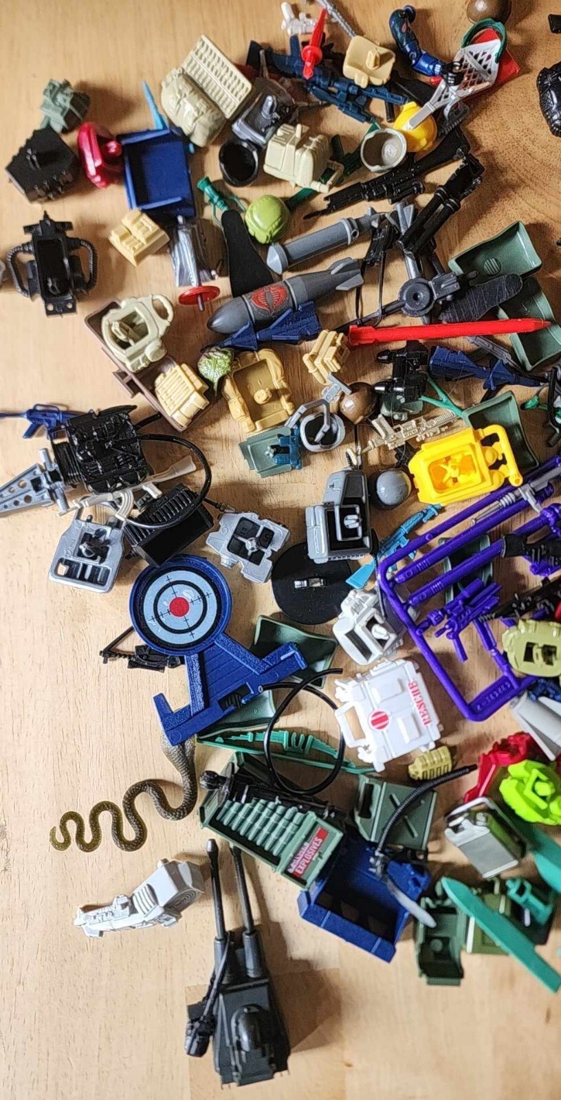 Massive Lot Of Hasbro GI Joe Weapons And Accessories 80s 90s | eBay