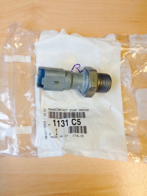 GENUINE CITROEN & PEUGEOT OIL PRESSURE SWTCH 1131C5 | eBay UK