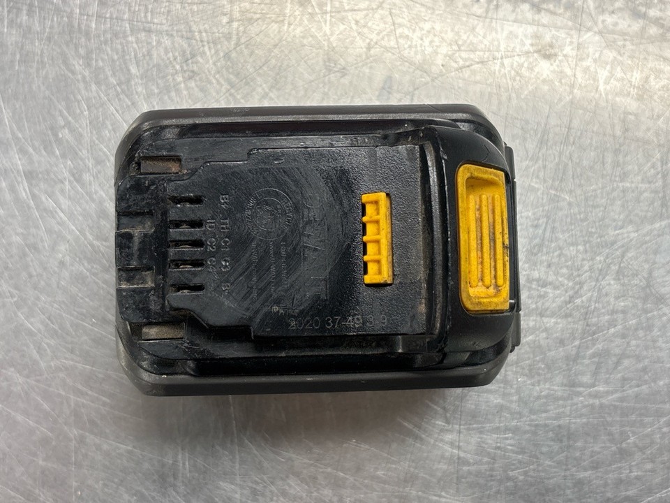 USED DEWALT DCB606 FLEXVOLT 20V 6AH LI-ION BATTERY PACK (QUC026540) | eBay