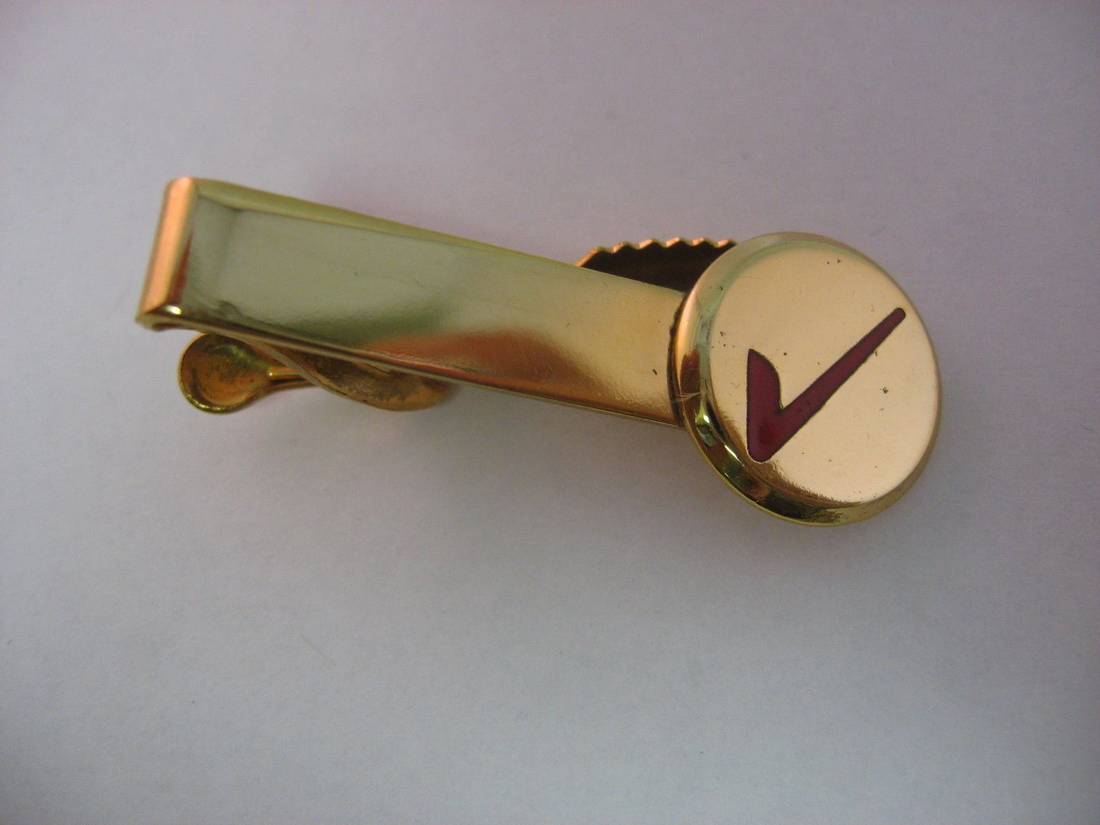 Great Vintage Check Mark Checkmark Tick Design Mens T… - Gem