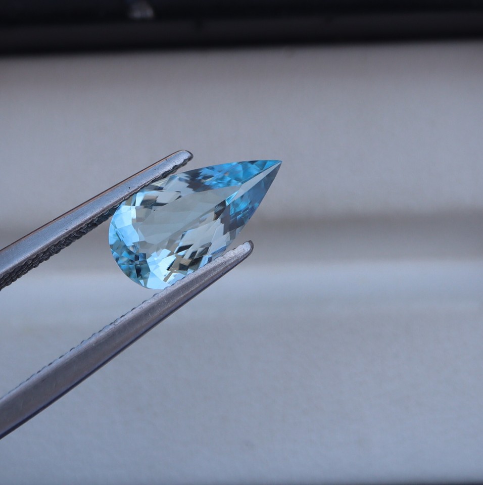 1.7 Ct 12.5x6.8x4 MM Natural AAA Blue Color Aquamarine Faceted Gemstone ...