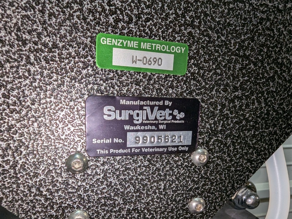 Surgivet Anesco Isotec 4 w/ AES Gas System Veterinary Mobile Anesthesia ...