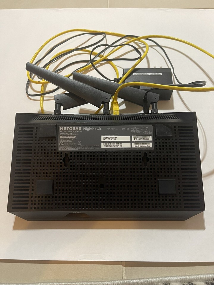 NETGEAR Nighthawk Smart Wi-Fi Router (R6900P) - AC1900 Wireless Speed ...