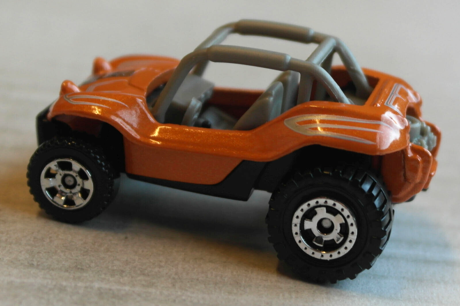 Matchbox Baja Bandit Buggy orange Auto Car Dune Buggy Spielzeugauto ...