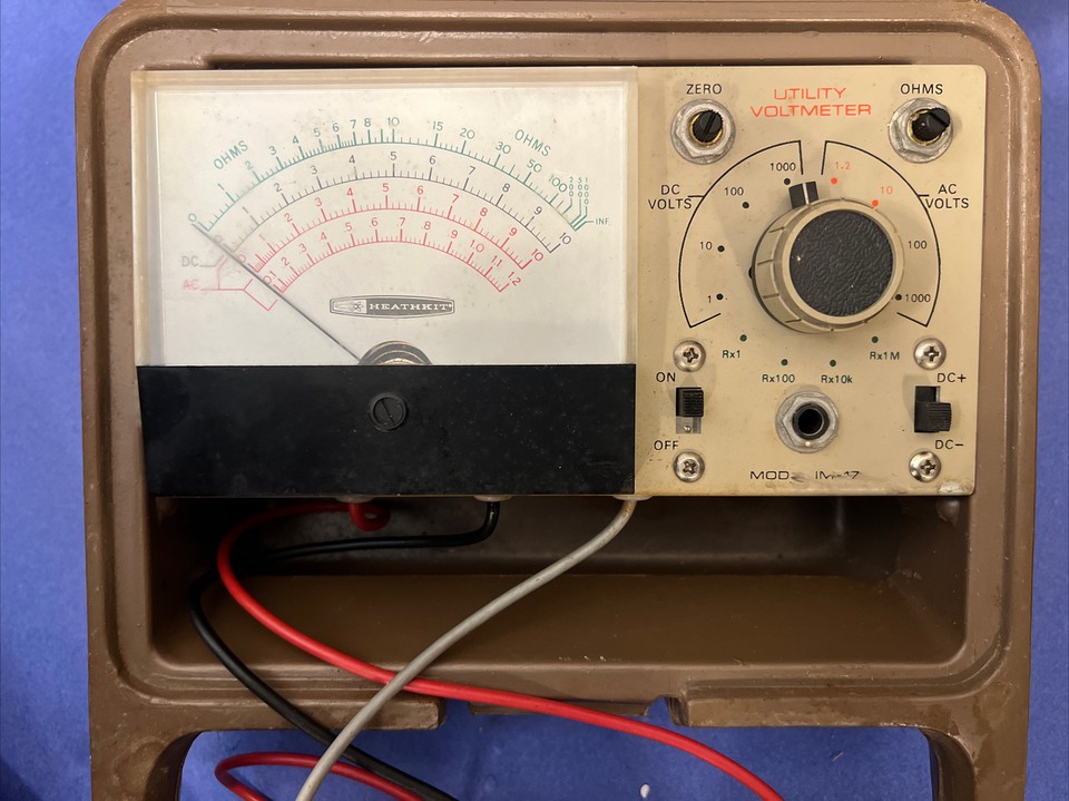 Heathkit Utility Solid State Voltmeter Model IM-17 in Hard Case ...