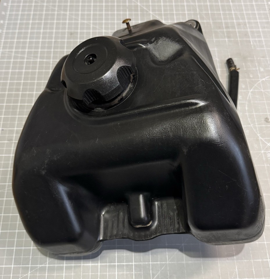 03-08 Suzuki LTZ 400 Z400 OEM Fuel Gas Tank w Petcock Cap QuadSport B3o ...