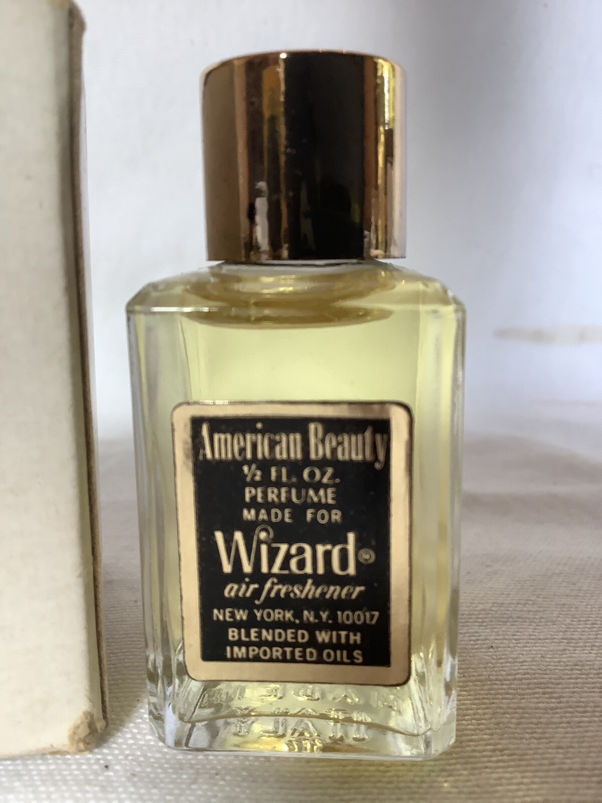 Vintage Wizard Air Freshener Perfume American Beauty .5 Oz. | eBay