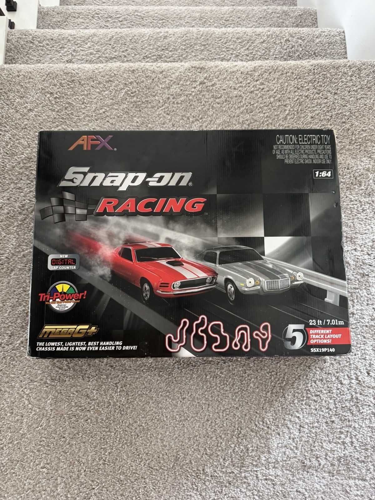 BRAND NEW AFX Snap On Slot Car Set Mega 1:64 Snap-On Racing SSX19P140 ...