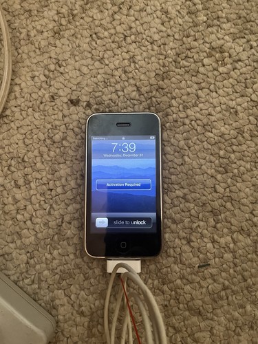 Apple iPhone 3GS 16GB A1303 - Doesn’t Hold Charge - For Parts Or Repair ...