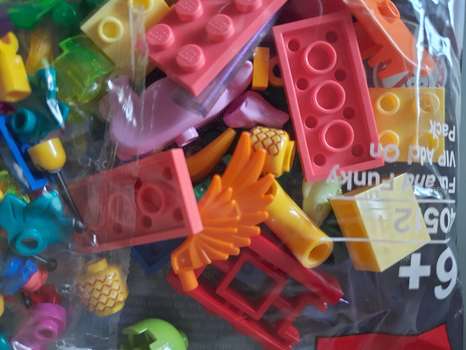 LEGO VIP Add On Pack 40512 FUN & FUNKY POLYBAG Animals, Food & Party ...