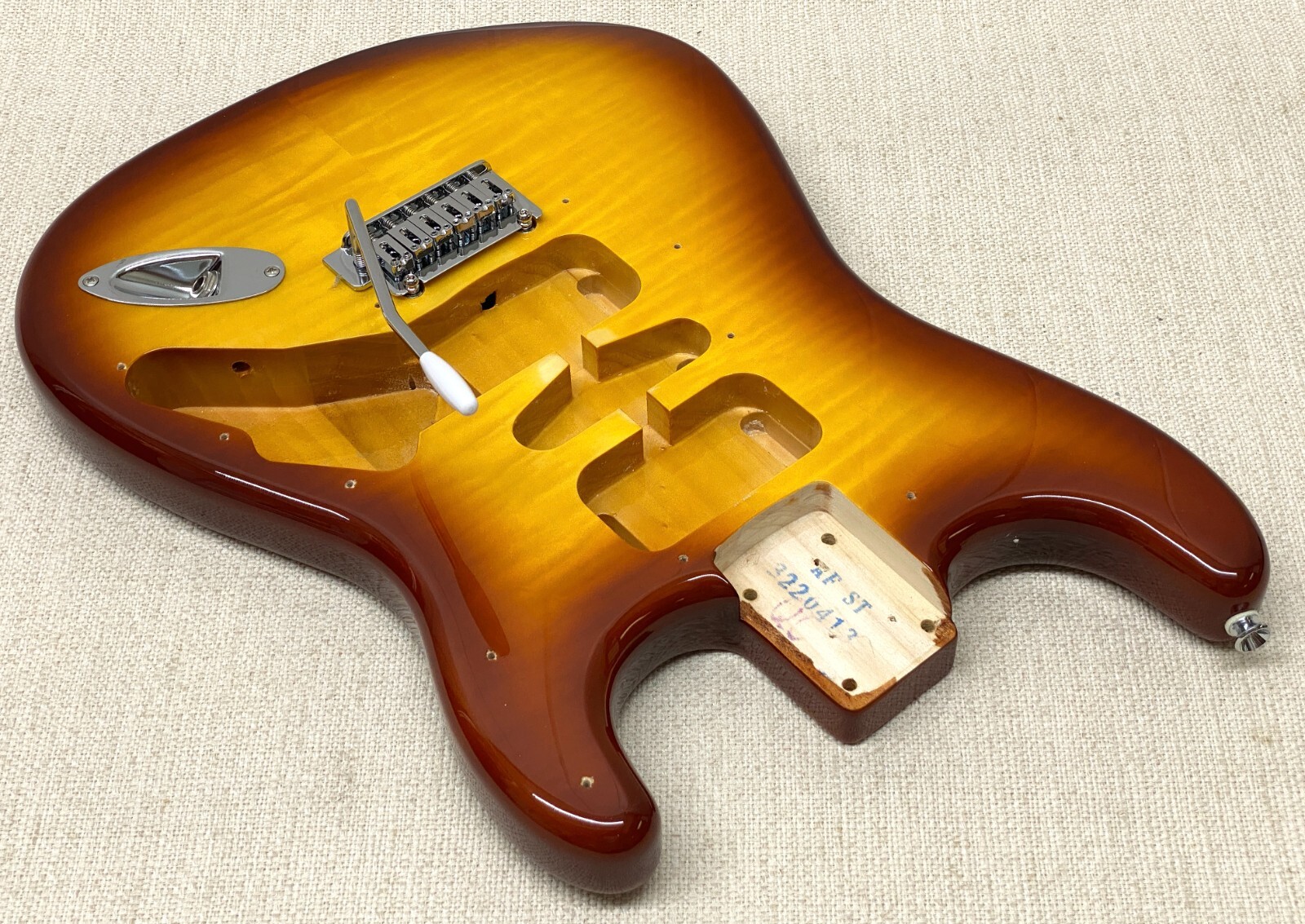 Fender Squier STRAT BODY Sienna Sunburst FLAME MAPLE TOP w/2-Pt Tremolo ...