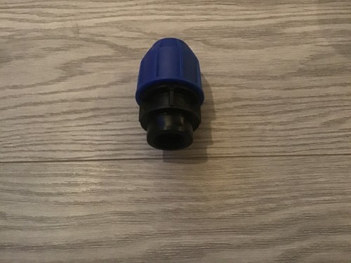 20mm MDPE Plastic Compression Fitting Water Pipe WRAS Approved complete ...