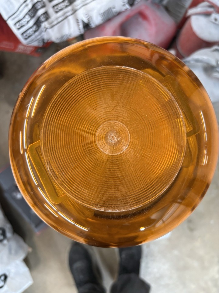 Southern VP No. 530 SAE-W3-79 Rotating Amber Beacon Light 12V DC | eBay