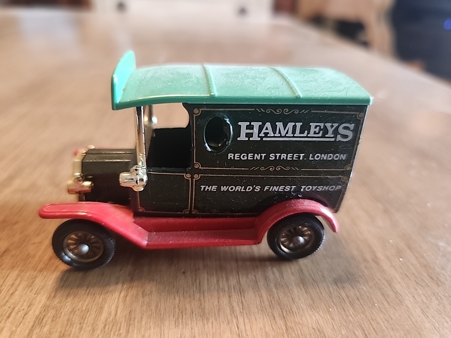 Days Gone Metal car England Hamleys Toyshop | eBay