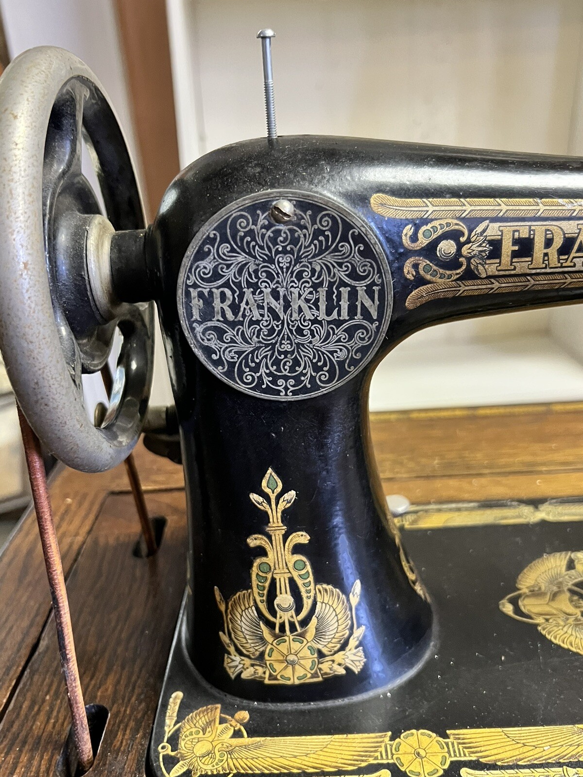 Antique Franklin treadle Sewing Machine 1920s in Cabinet Ornate Oak | eBay