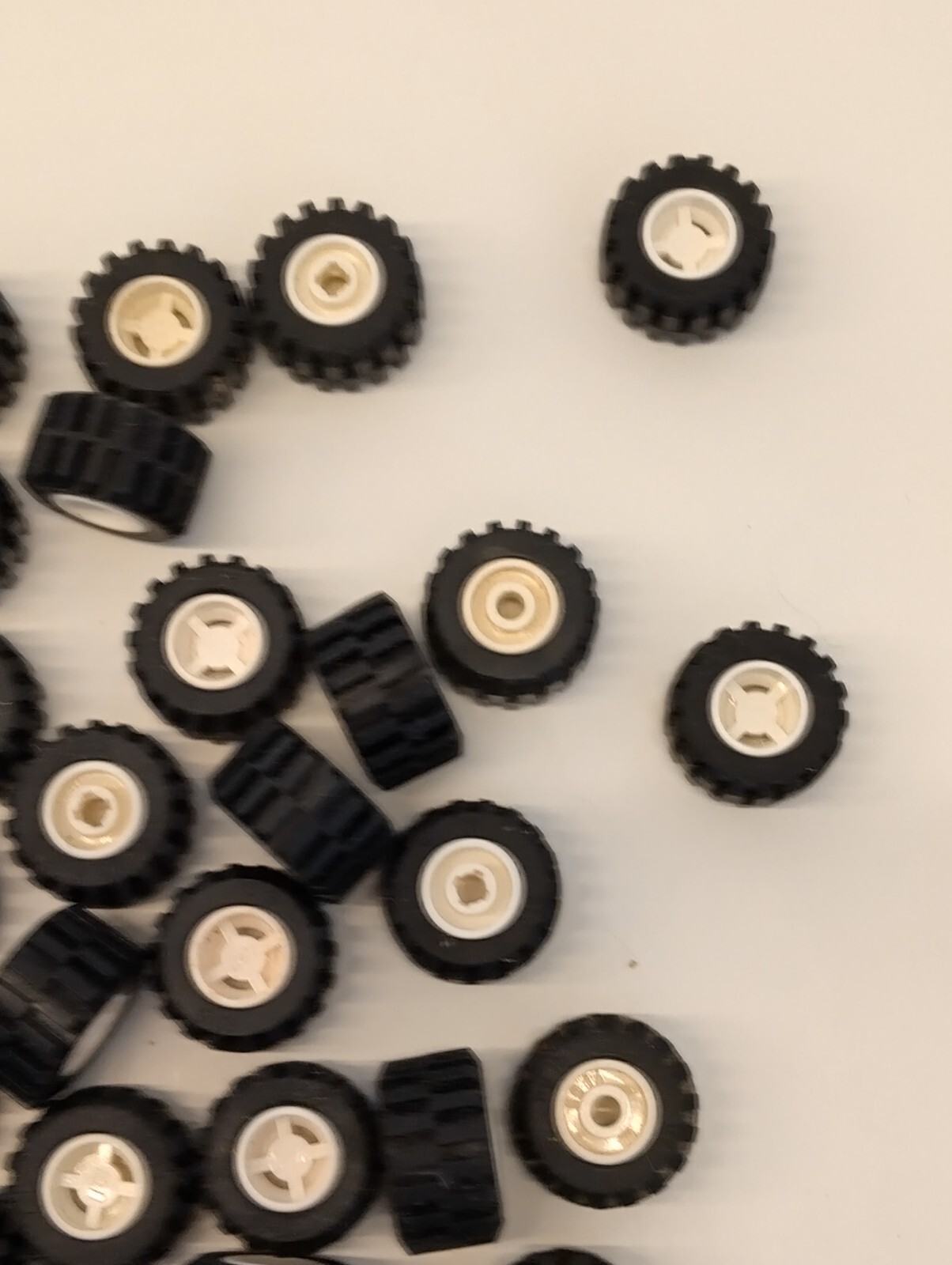 Lego 50 small Wheels - L066 | eBay