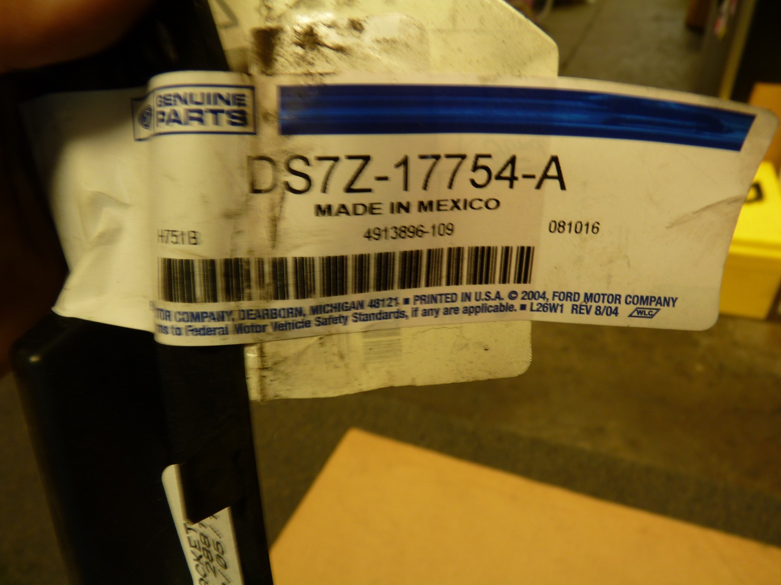 New Ford Bracket DS7Z17754A ( DN3188 DSU13) | eBay