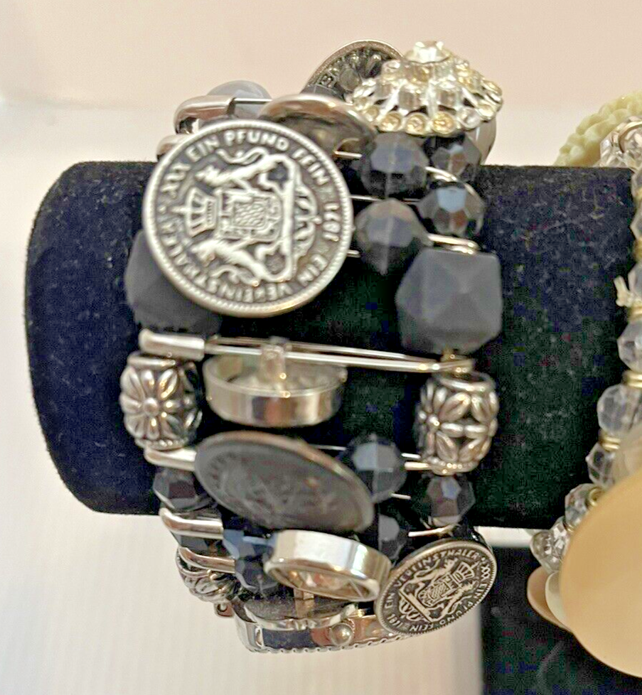 3pc Lot VINTAGE BUTTONS BRACELET MADE WITH ELASTIC & SAFETY PINS | eBay
