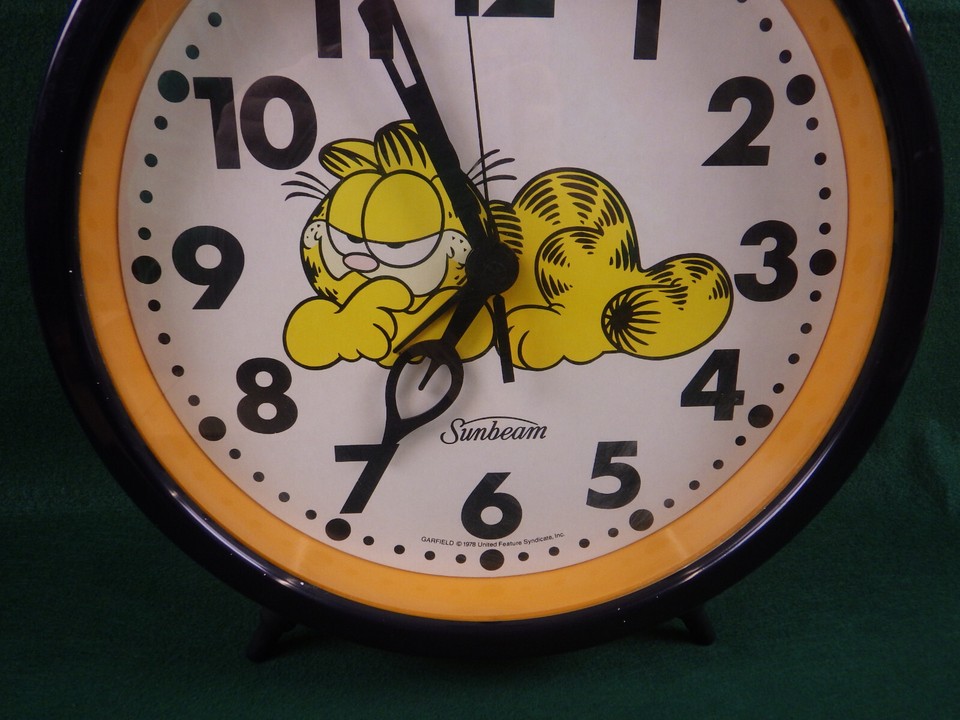 Huge Vintage 1978 Garfield Sunbeam alarm clock 17" tall model 883-100 ...