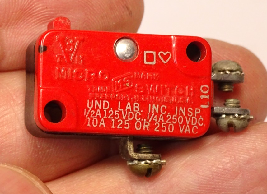 Lot of 2 Vintage NOS Micro Switch Limit Switch Aircraft V3-1 AN3234-1 ...