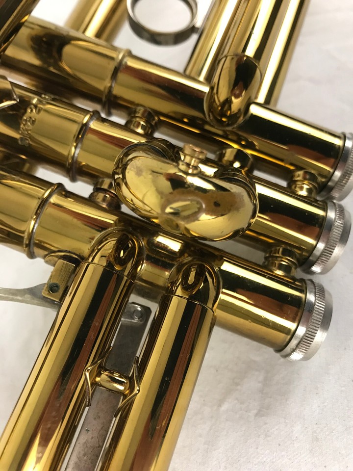 1975 Getzen Eterna Severinsen Trumpet w/ Original Getzen Case, Mute ...