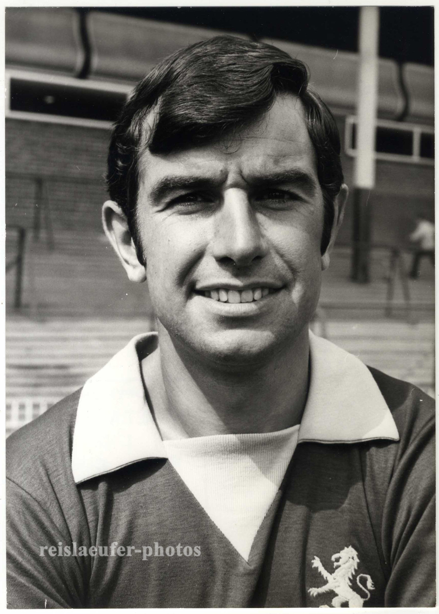 Brian Tiler, Aston Villa by Barry Griffiths, Original-Photo from 1969 ...