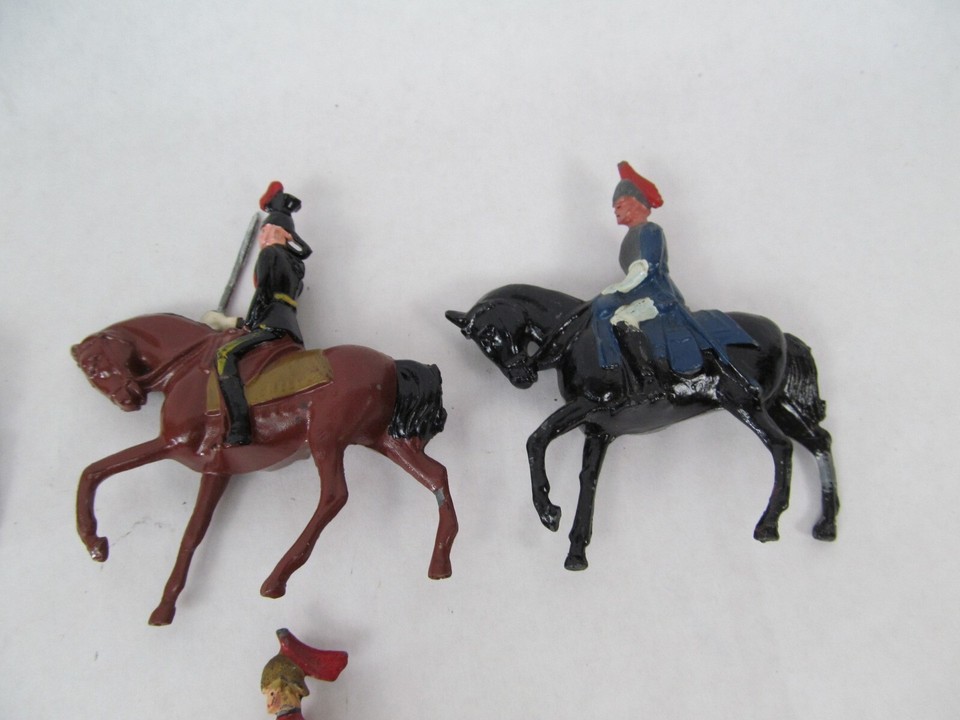 Vintage Toy Soldier Figures Lot or 7 Corgi, England, Etc Cavalry ...