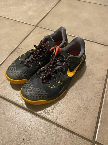 Nike Zoom Kobe Venomenom 4 Black/university Gold Laser Crimson Dark ...