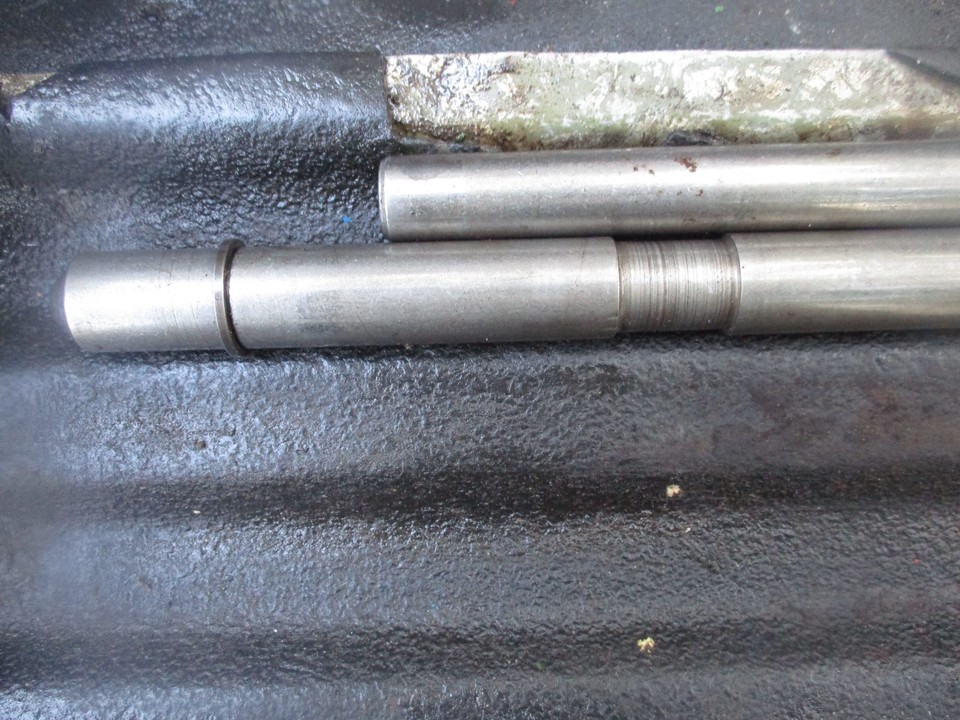 1963 John Deere 2010 gas farm tractor shift shifting transmission rails ...