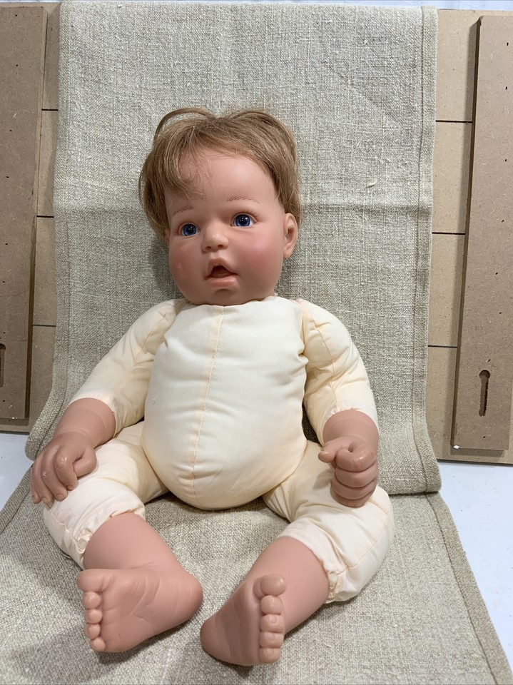 Lee Middleton Reva Schick Baby Doll 1997 #060197 Blue Eyes Ginger Hair ...