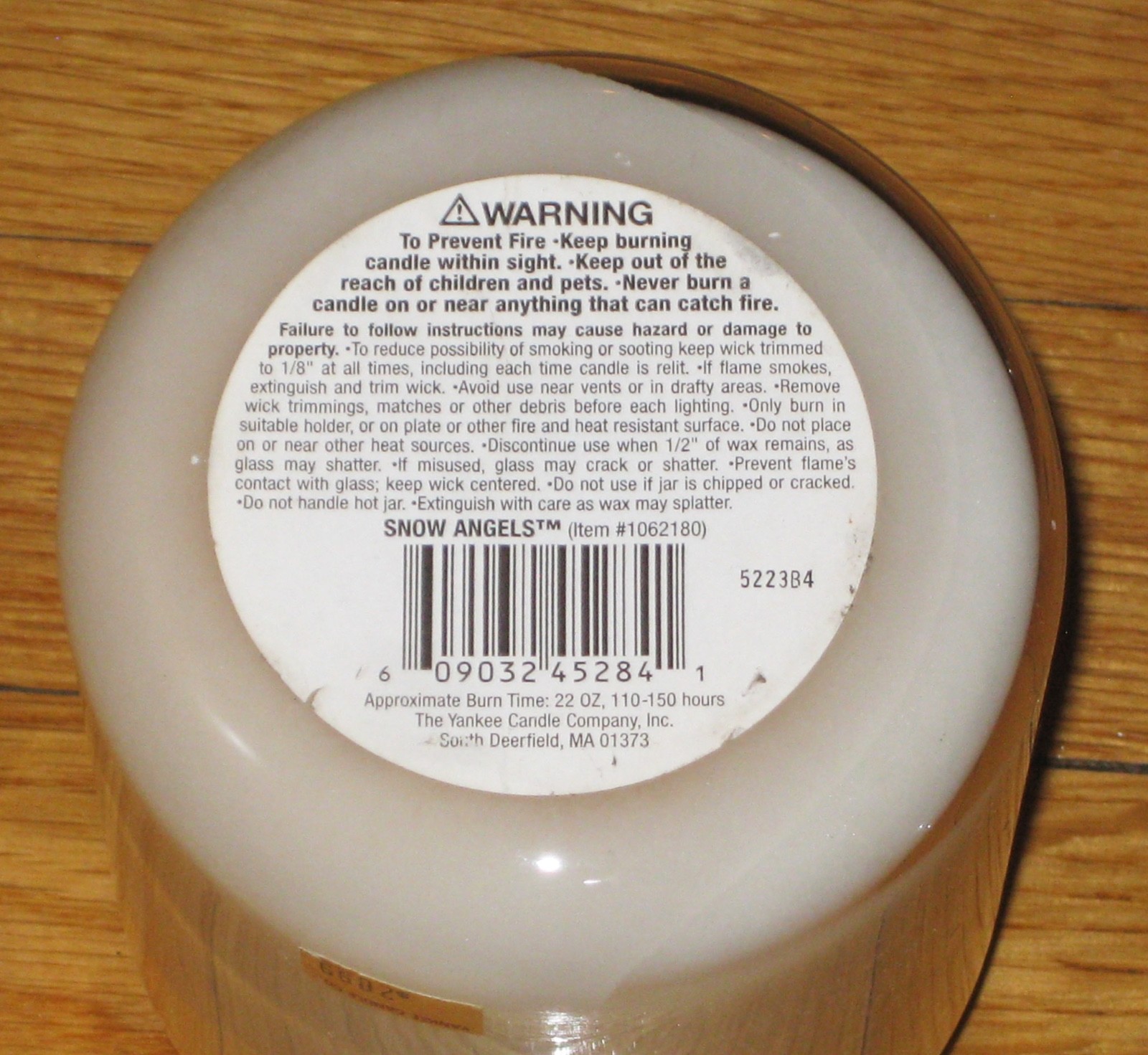Yankee Candle - SNOW ANGELS - 22 oz - Great Christmas Scent!! - 2005 ...