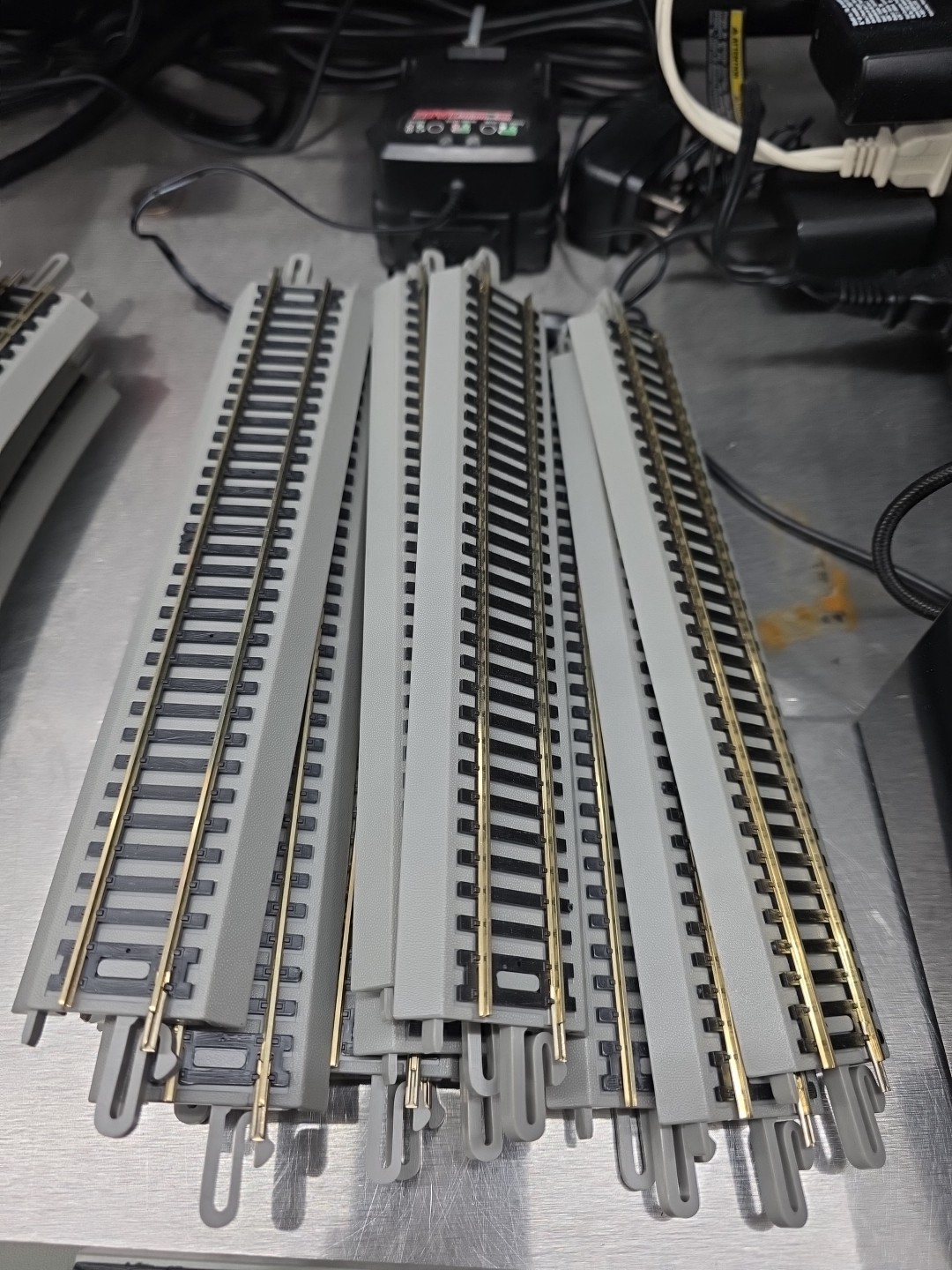 Bachmann E-Z Track Straight And Curve Railroad Track Lot 99527210146| eBay