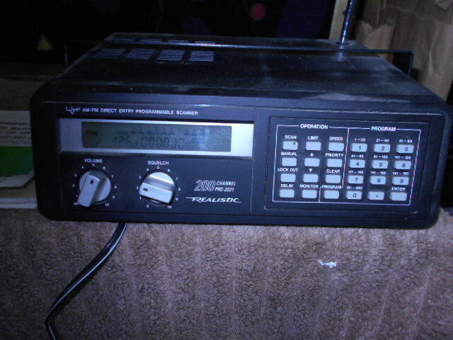 Realistic Pro-2021 200 Channel Programable Radio Scanner Pro 2021 ...