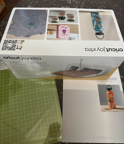 Cricut JCTR201C Joy Xtra Compact Smart Die Cutting Machine Only White ...