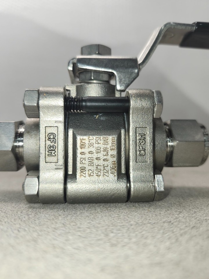 NEW SWAGELOK STAINLESS STEEL BALL VALVE SS-63TS8-SC11 | eBay