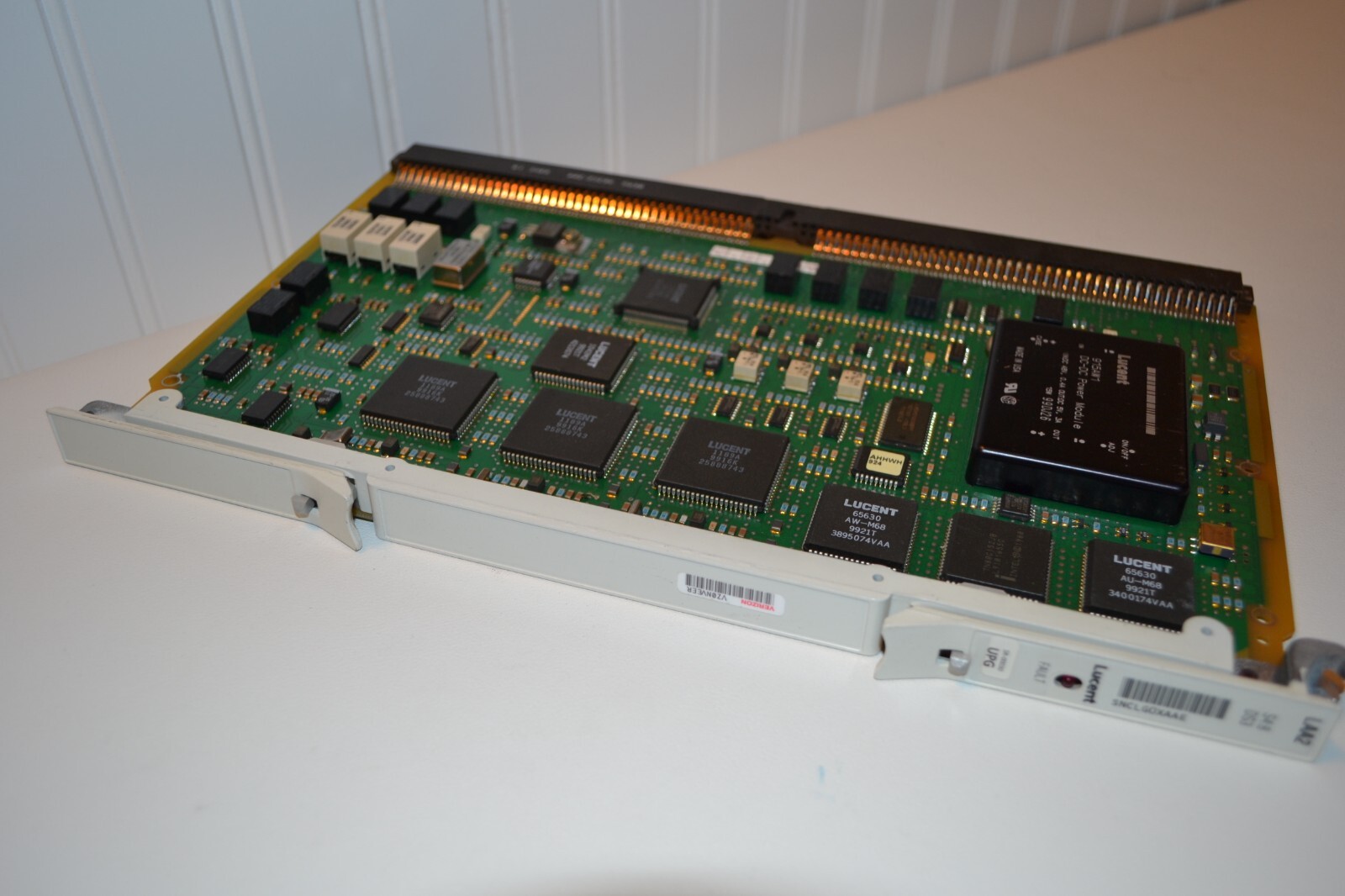 BERG ELECTRONICS P/N 963C2-344 99HC 19 CIRCUIT BOARD LUCENT ...