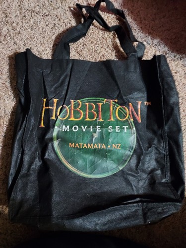 Hobbiton Movie Set Tote Bag Lord of the Rings The Hobbit movies US ...