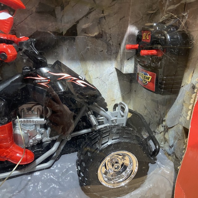 Toys "R" Us Fast Lane 1:7 Scale Kawasaki Remote Control ATV - Black for ...